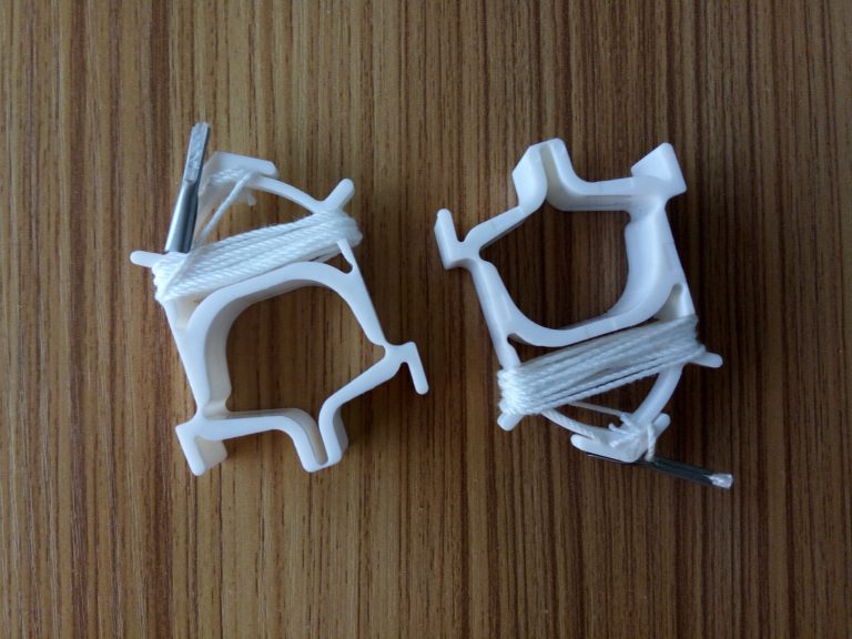 TH-002 Hanger Clip (Tee Runner with wire)